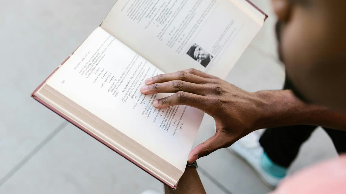 IL dyslexia screening takes effect Jan. 1, drawing reading instruction ...