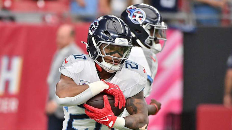 Borderline options to trust championship week featuring Tony Pollard ...
