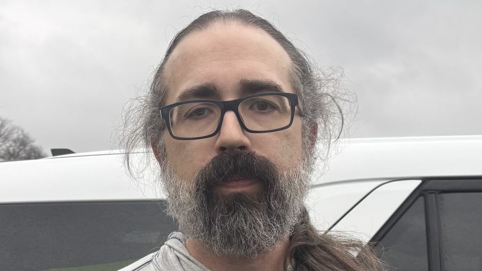 NKY man charged with 60 counts of possessing, distributing child ...