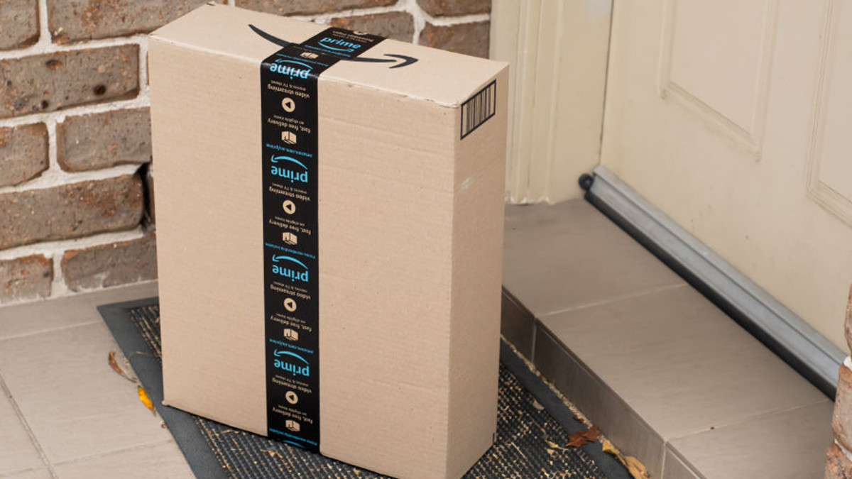 Amazon's automatic cat feeder is on sale for 43% off