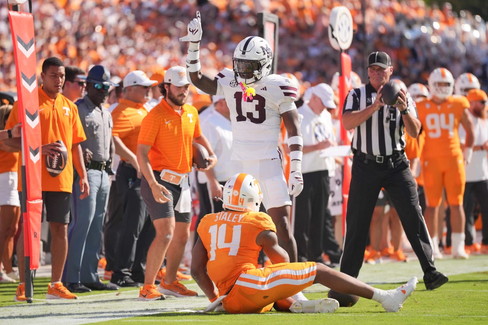 Jahron Manning making most of his opportunity as 2025 winds down
