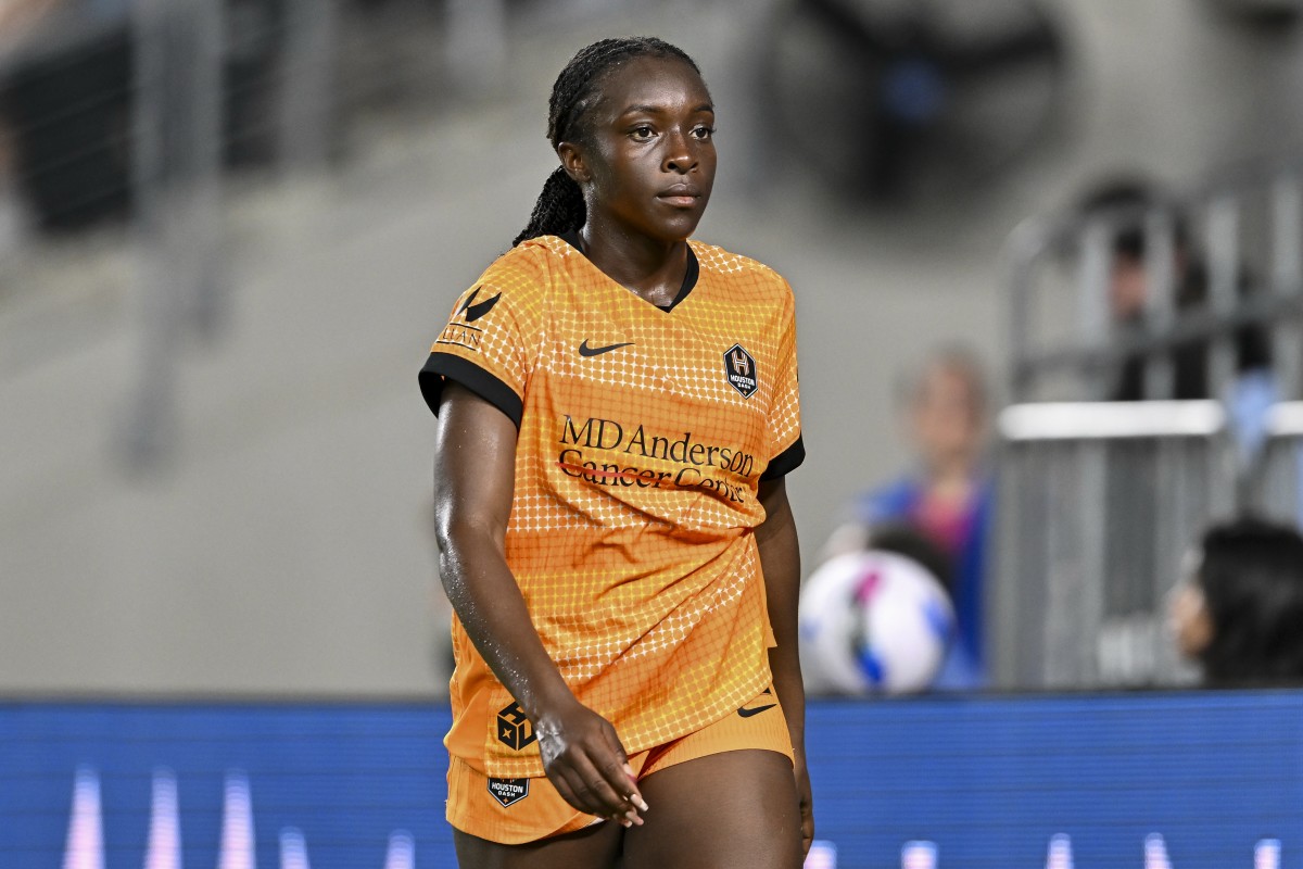 Chicago Stars’ rebuild gains momentum with Alozie acquisition