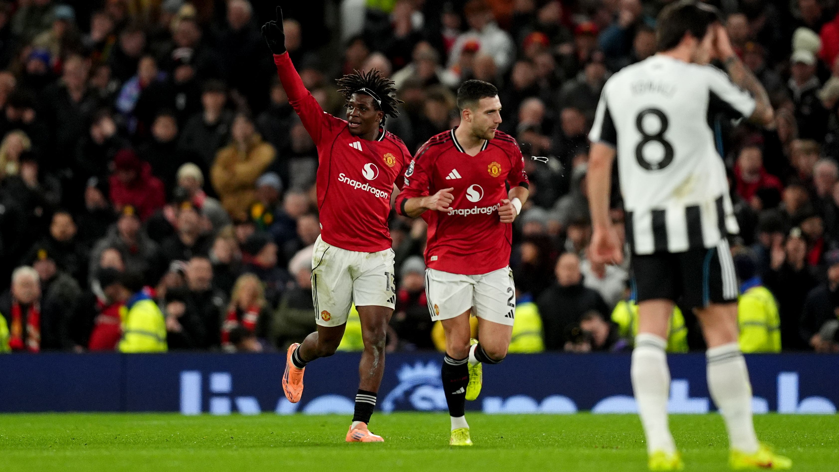 Patrick Dorgu stunner earns Man Utd much-needed Old Trafford win over ...