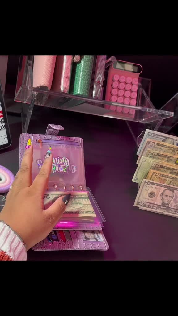 How I budget my cash wallet for a travel week