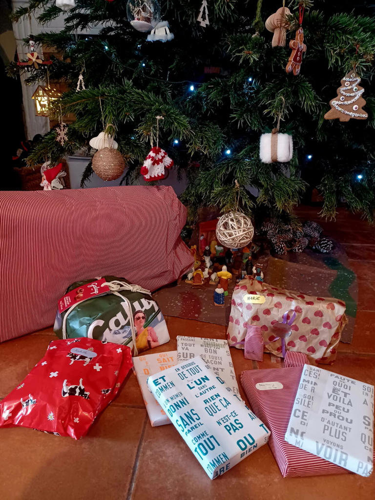 « Je n’ai pas voulu le laisser… » : Julien a trouvé un sac plein de ...