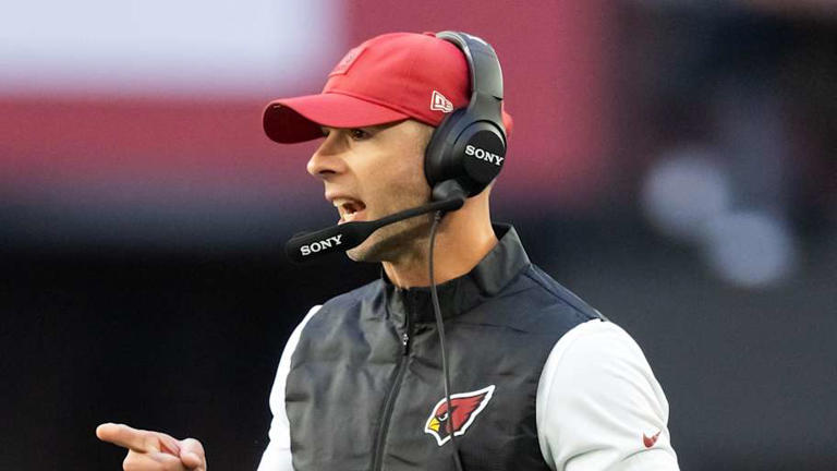 Cardinals reportedly undecided on Jonathan Gannon's future