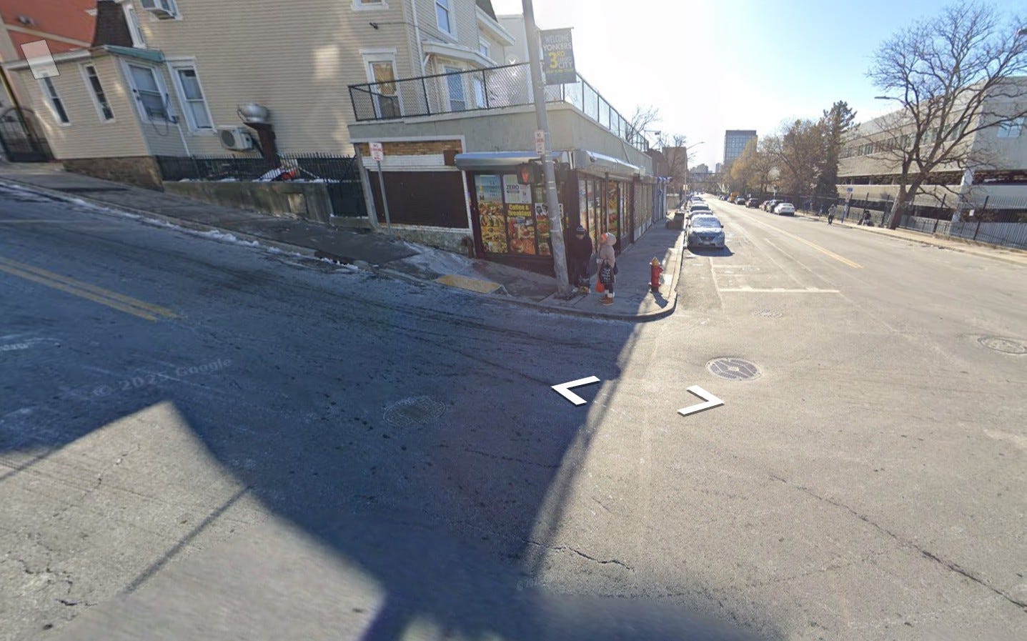 Crews on scene of bus vs. building crash in Yonkers. What we know now