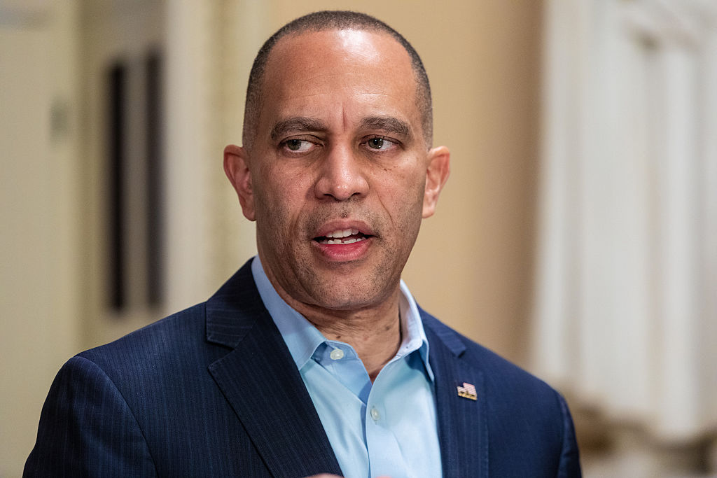 Moderates push back against progressive primaries