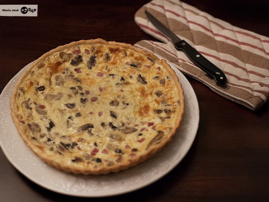 Quiche Lorraine tradicional: la tarta salada francesa que es la ...