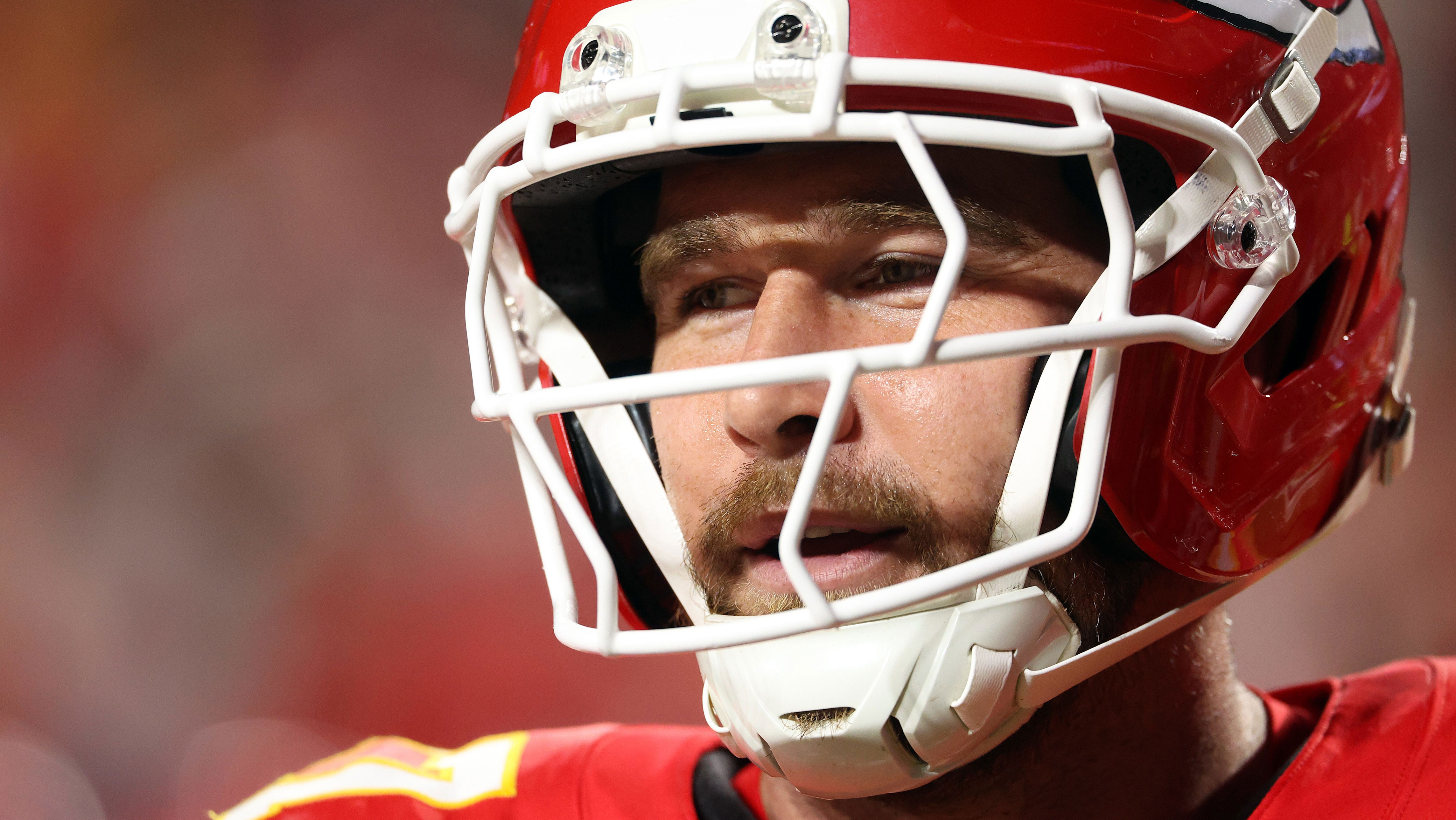 NFL insider sends Chiefs clear message on Travis Kelce amid retirement ...