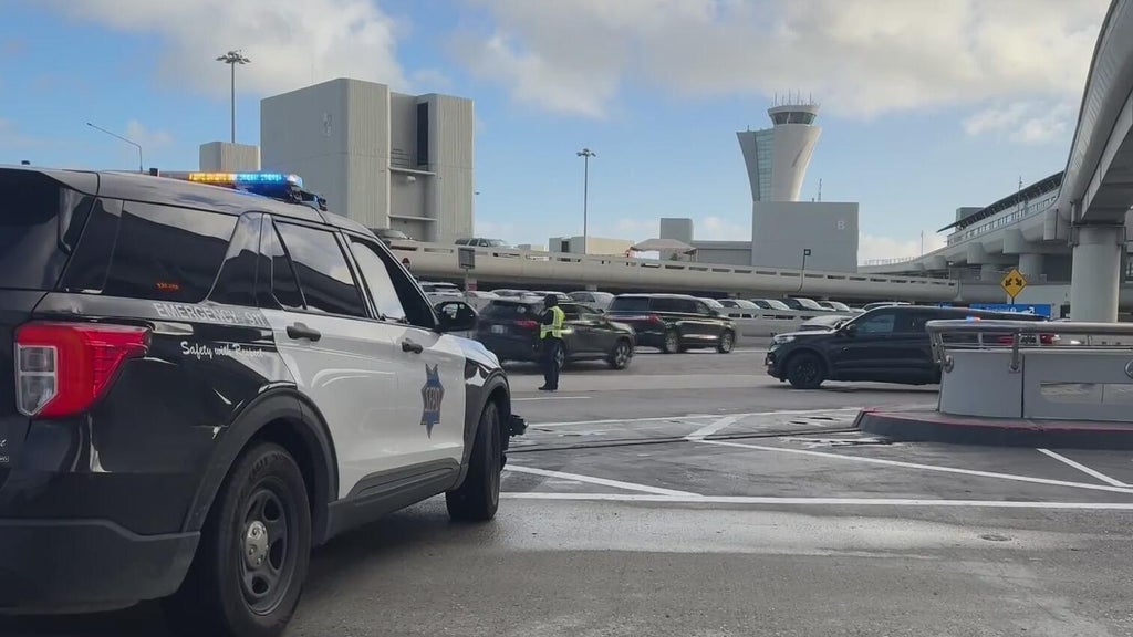 SFO terminal evacuated because of suspicious package