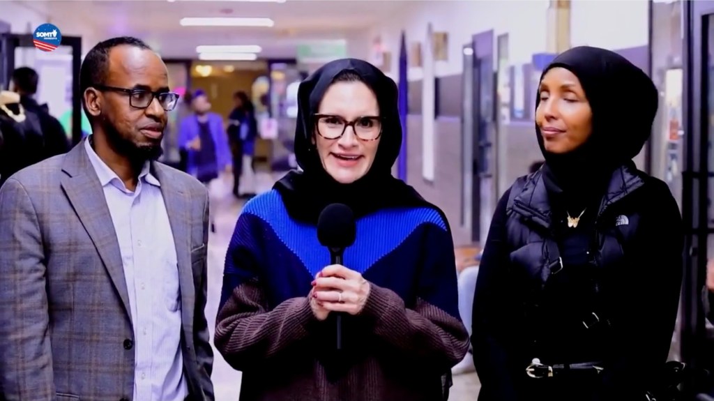 Minnesota Lt. Gov. Peggy Flanagan wears hijab at Somali market amid ...