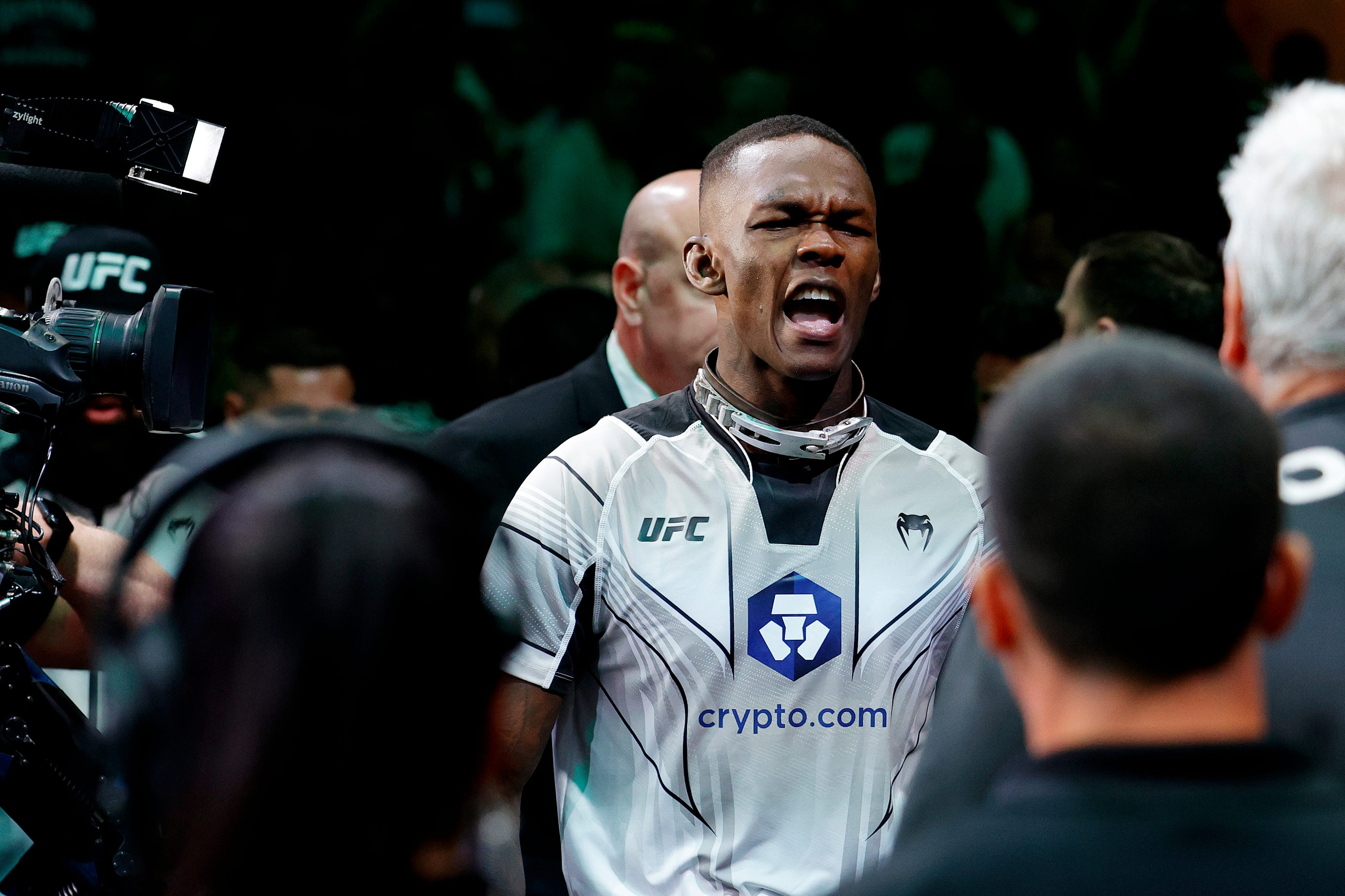 Israel Adesanya not looking to box: 'My career is going to end in UFC'