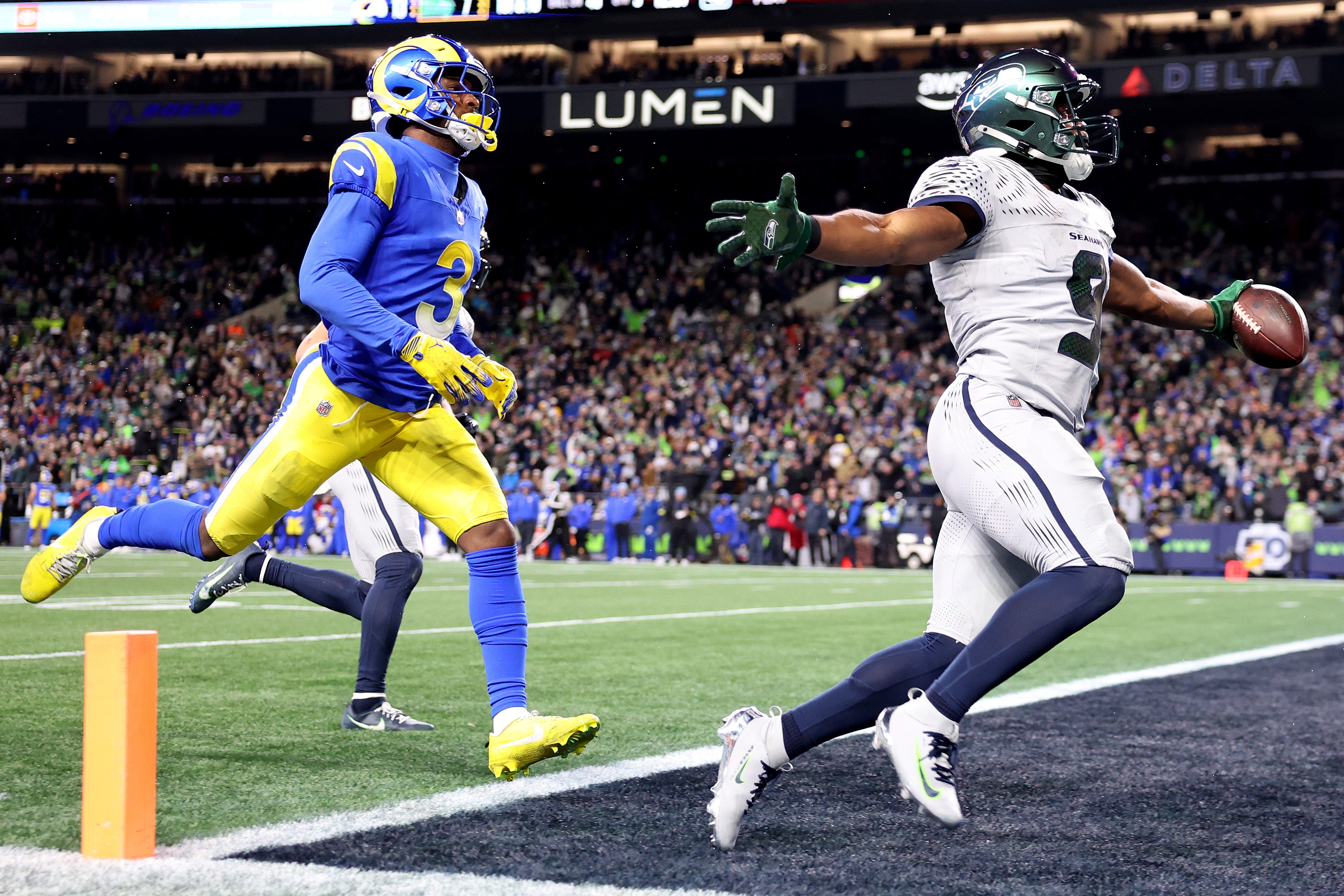 Super Bowl odds led by Seahawks, Rams before start of NFL playoffs
