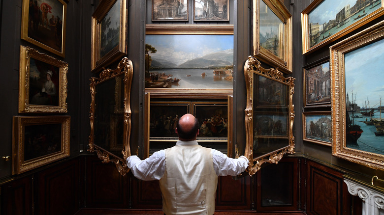 Rick Steves says this unique museum in the heart of London is a quirky gem