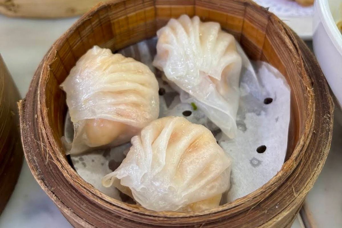 Bikin ngiler! 7 kuliner dimsum viral di Bandung yang hits banget