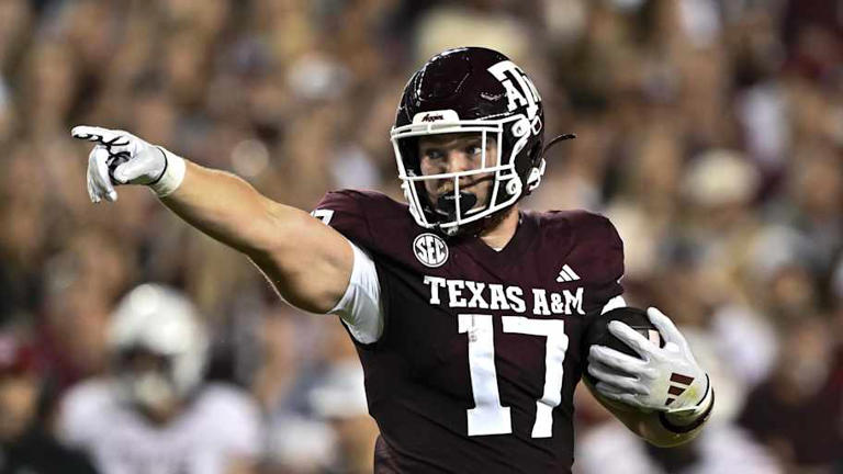 Starting Texas A&M tight end to enter transfer portal