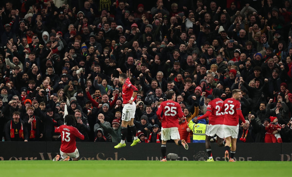 Man United 1-0 Newcastle: Hosts one to the good at half-time - LIVE