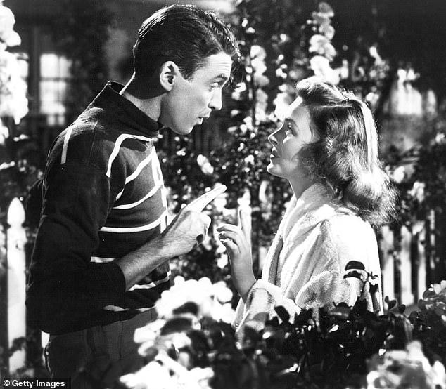 Amazon Prime blasted for cutting iconic scene from Christmas classic It ...