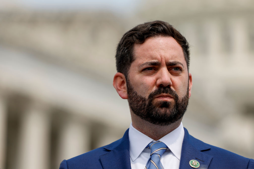 'Retire immediately': Lawler slams Schumer over quip