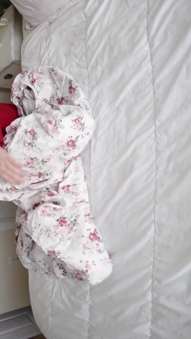My mom taught me this genius folding hack!