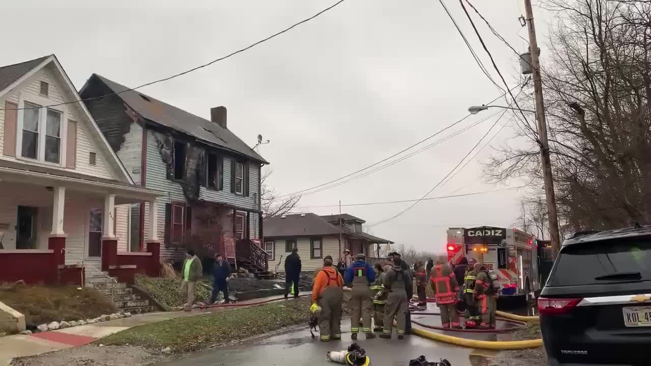 Multiple departments respond to Ohio house fire