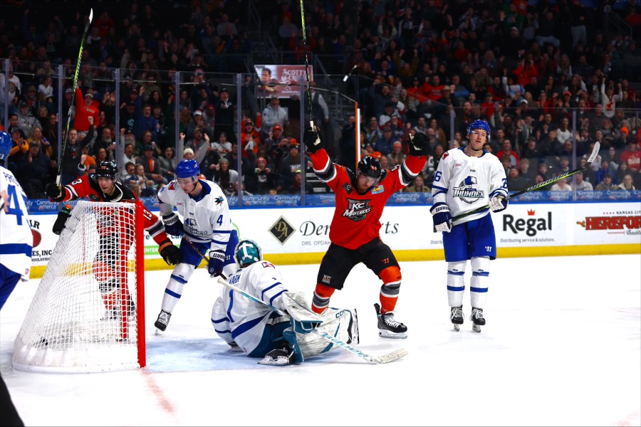 KC Mavericks back on the ice after new CBA is approved