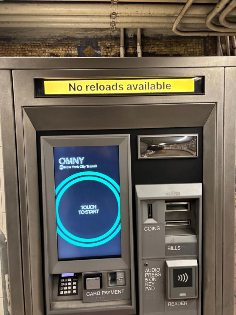 NYC commuters face OMNY problems just days before tap-and-ride system ...