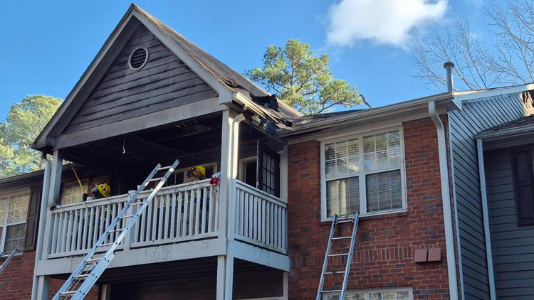 Red Cross assisting after apartment fire in Duluth displaces 5 families