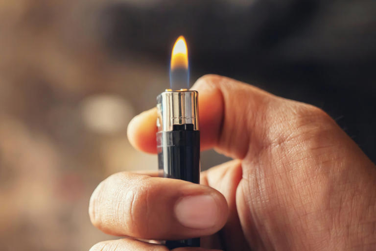 Kurz vor den Ferien: Jugendlicher will Schule anzünden - Festnahme