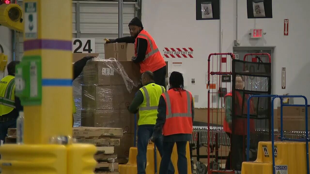 These metro Atlanta workers will sort 1 million packages this holiday ...