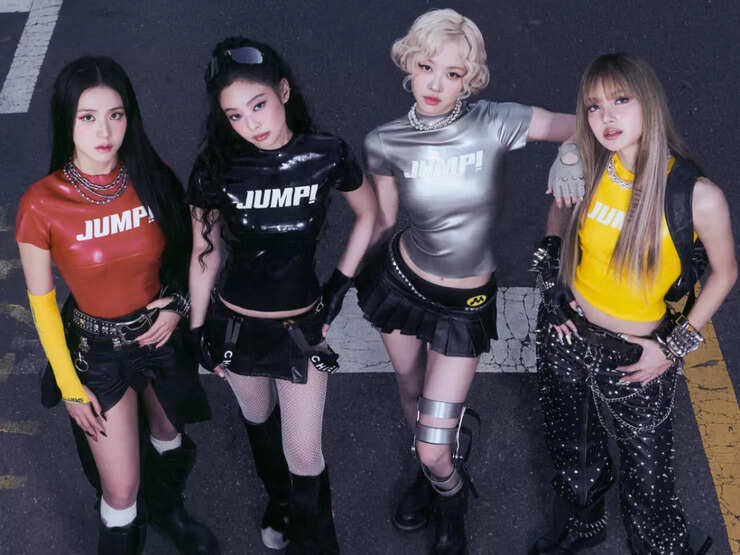 'Waited for BTS to ride the K-pop wave?': Fans troll BLACKPINK after ...