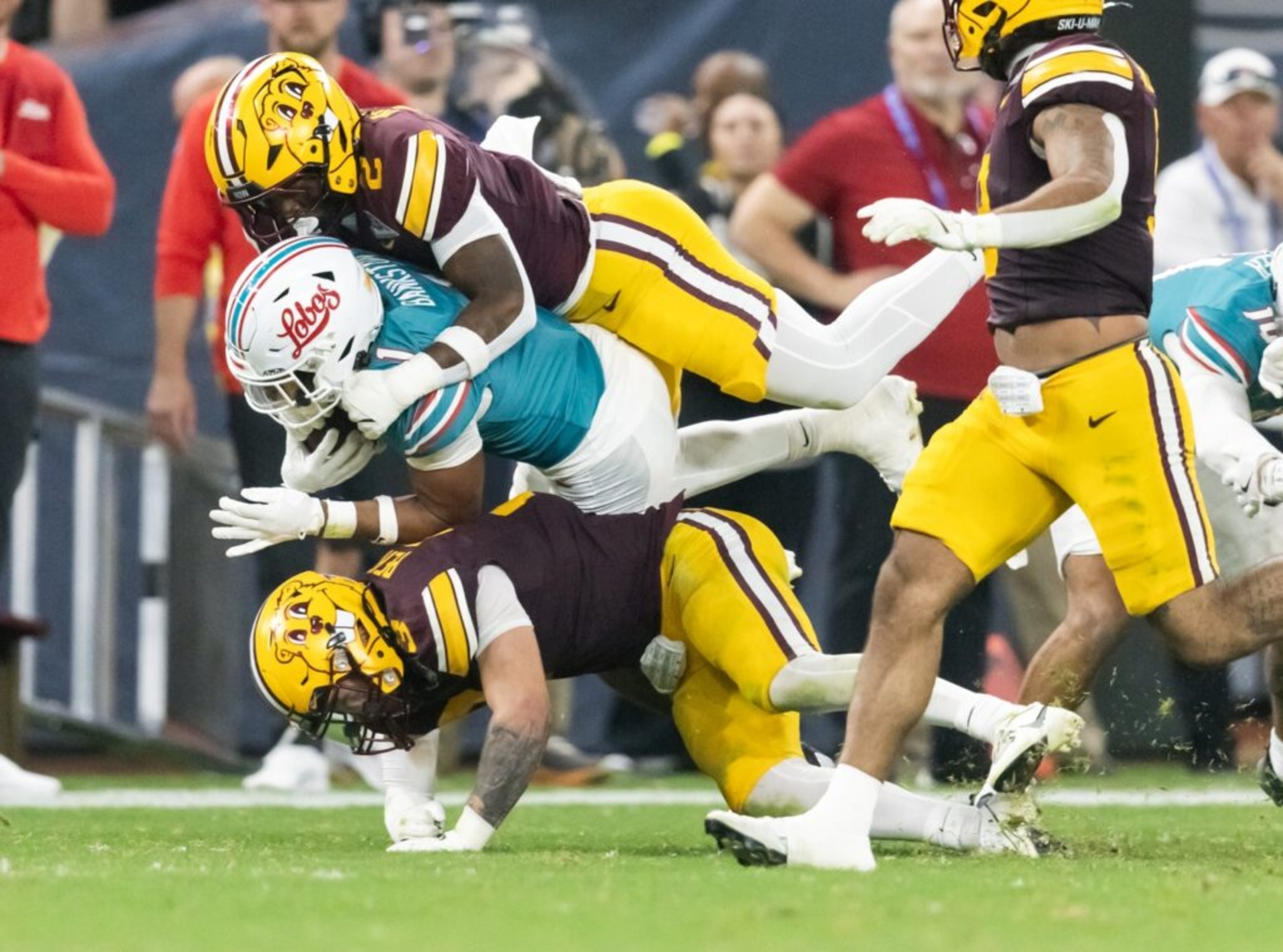 Minnesota rows the boat in overtime win in the Rate Bowl