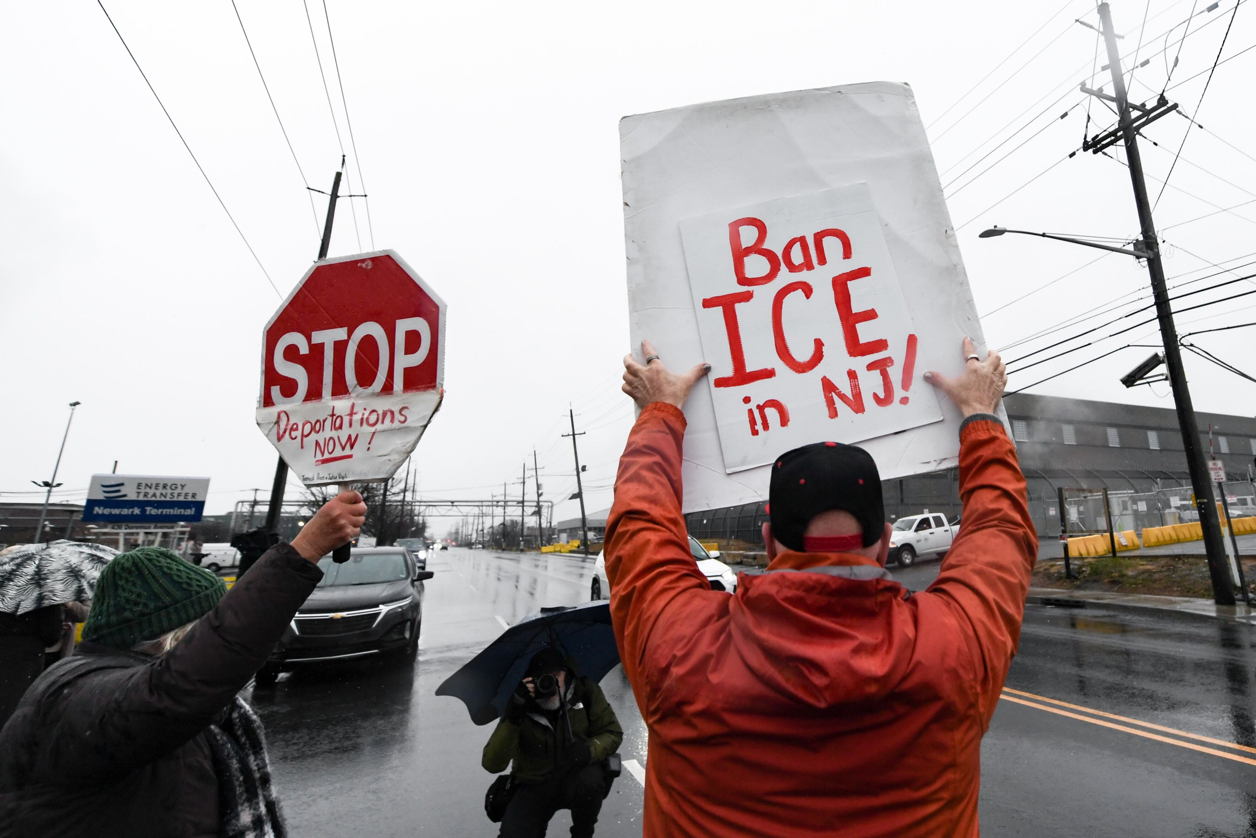 NJ congresswoman charged in ICE jail melee returns to the facility ...