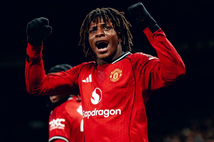 Man United's next five fixtures compared to Liverpool and Premier ...