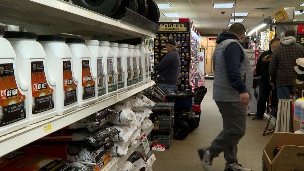 Hardware stores see surge in shoppers as winter weather approaches