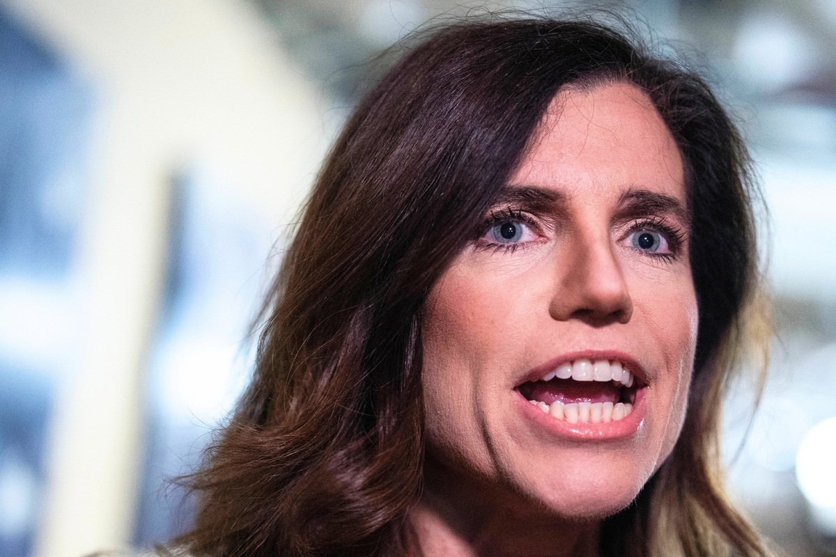 Nancy Mace goes off on her "evil" constituents for demanding she do in ...