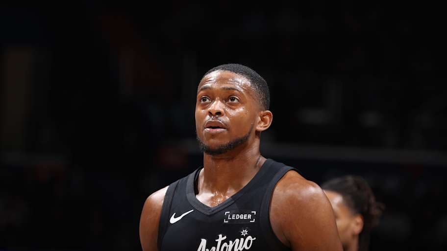 Spurs' decision to trade for De'Aaron Fox looks better with each ...