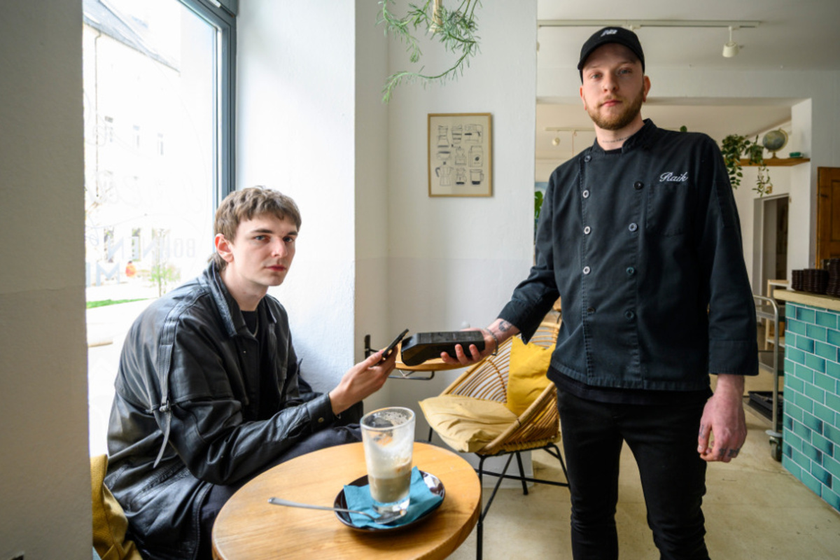Kontaktlos bitte: Erste Chemnitzer Kneipen nehmen kein Bargeld mehr
