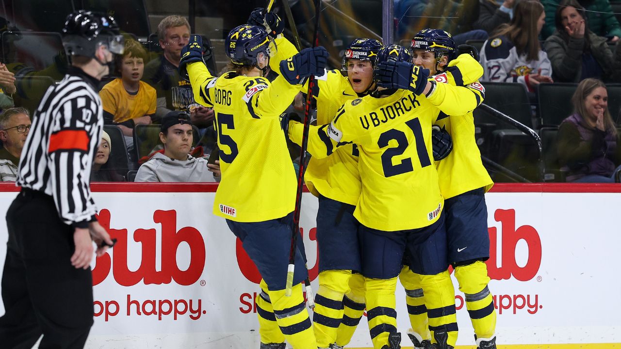 WJC roundup: Finland dominates Latvia, Sweden bests Switzerland