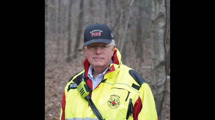 Hamilton fire chief dies after being hit by vehicle on M-40