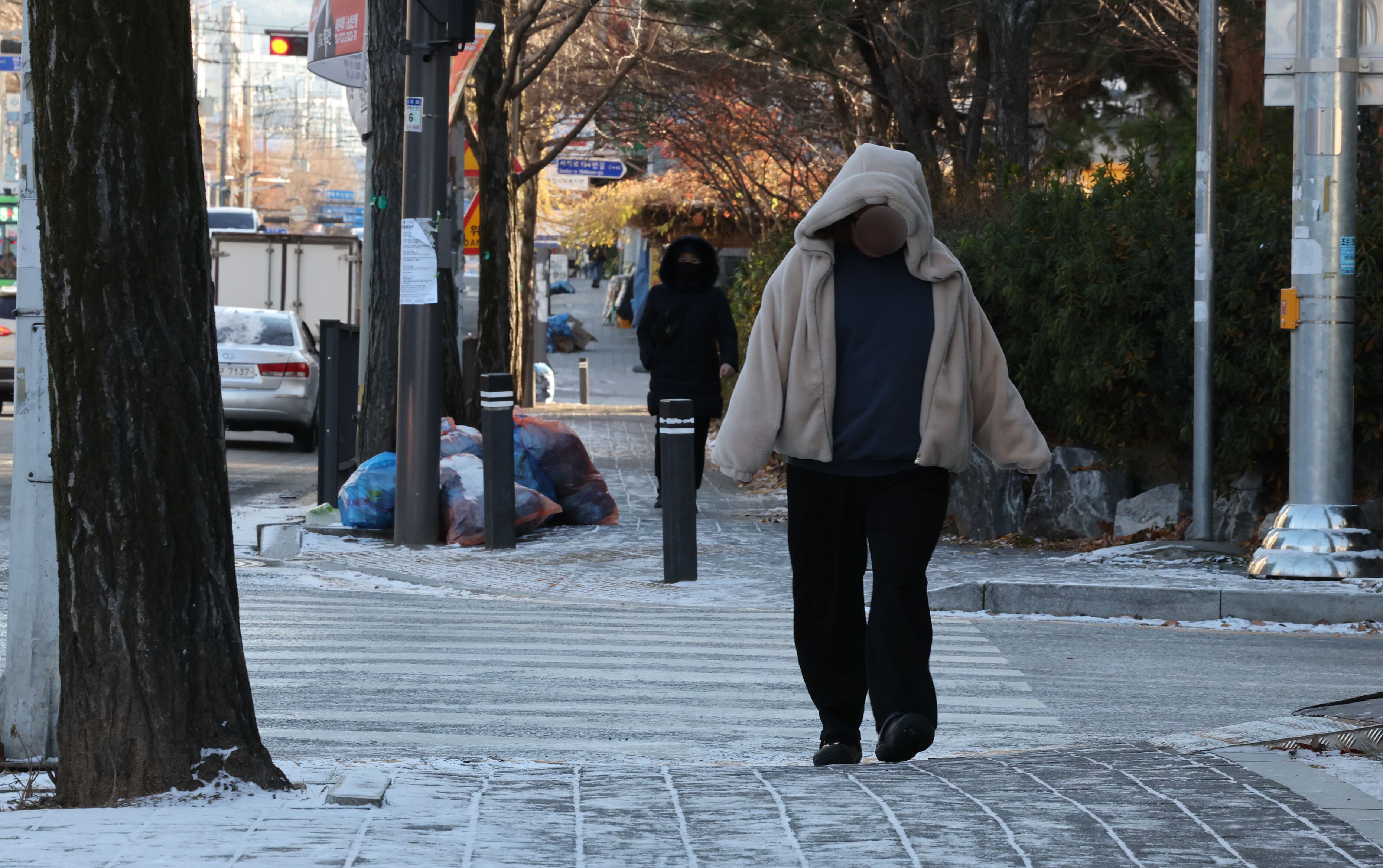 Central Korea braces for sub-zero cold, light snowfall