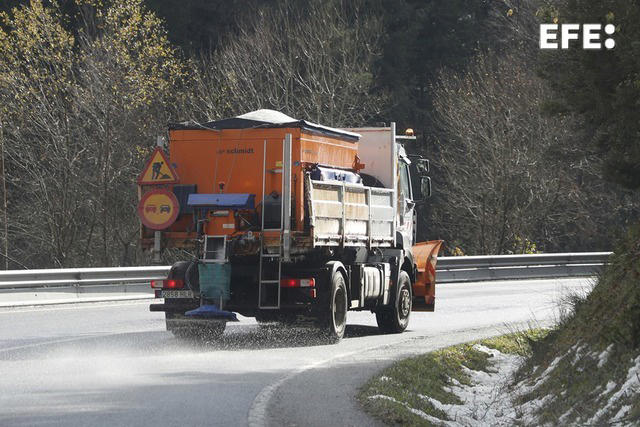 Situación de tranquilidad en las carreteras y complicaciones menores ...