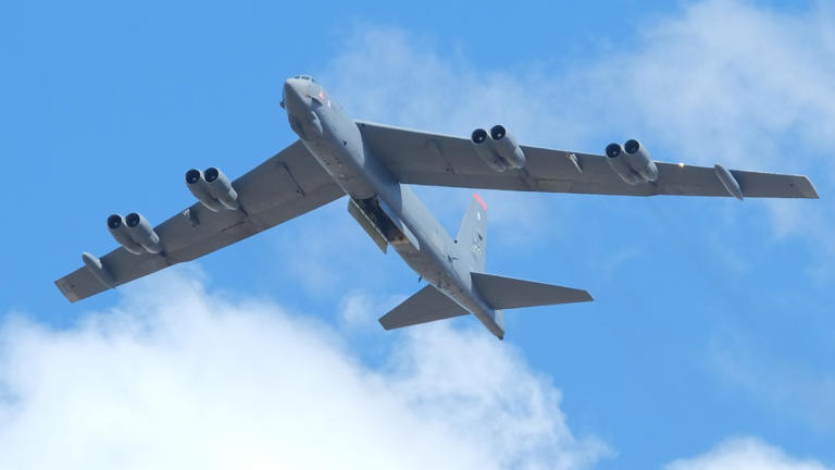 Boeing wins $2B to keep building the B-52’s new engines