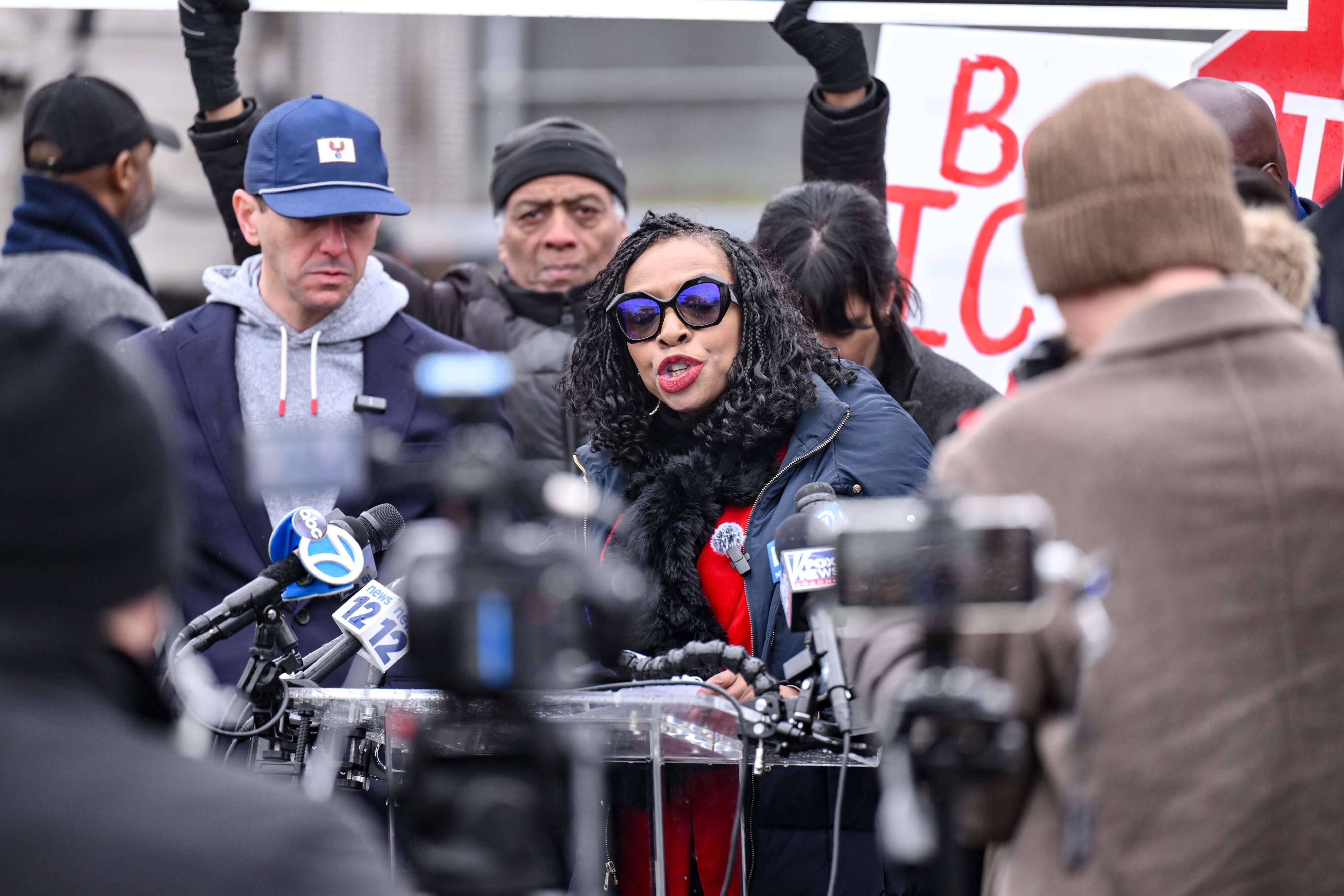 NJ congresswoman charged in ICE jail melee returns to the facility ...