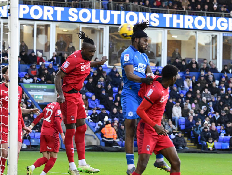 Peterborough United win their 3,000th Football League game in dramatic ...