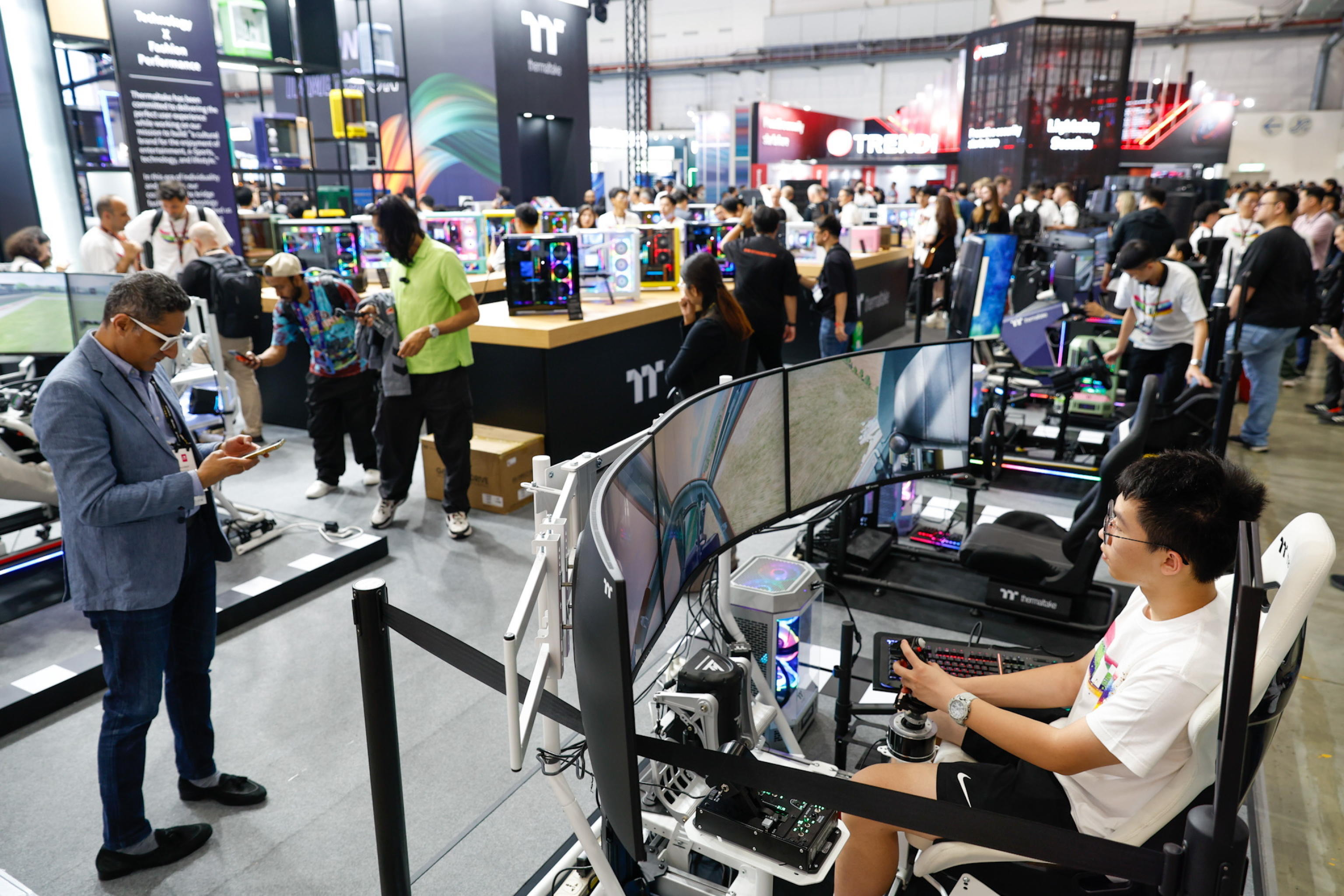 Il gruppo indiano Coforge acquisisce Encora, azienda di IA USA