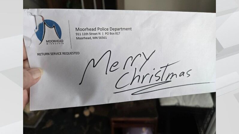 Moorhead family gets unexpected Christmas gift from police officer