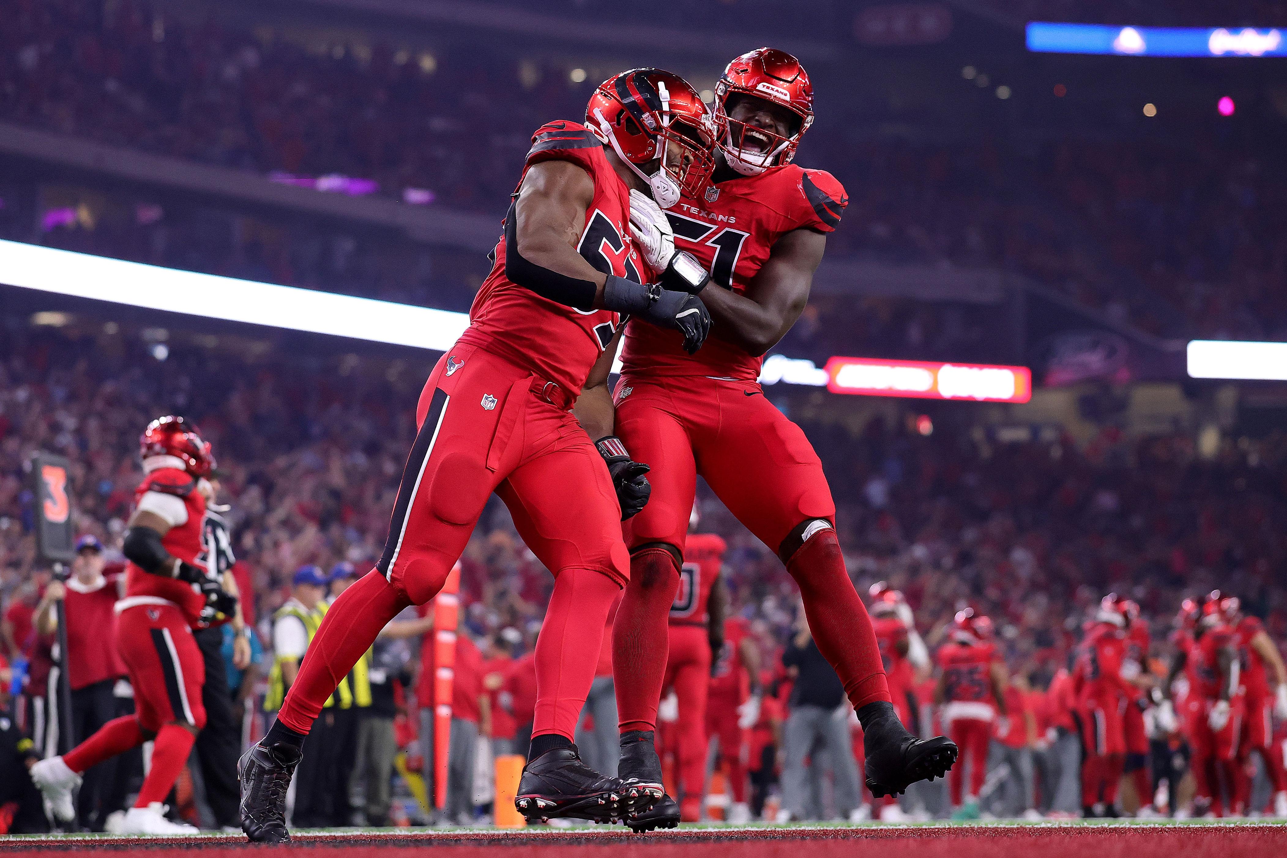 Chargers-Texans game preview: Elite defenses will define playoff rematch