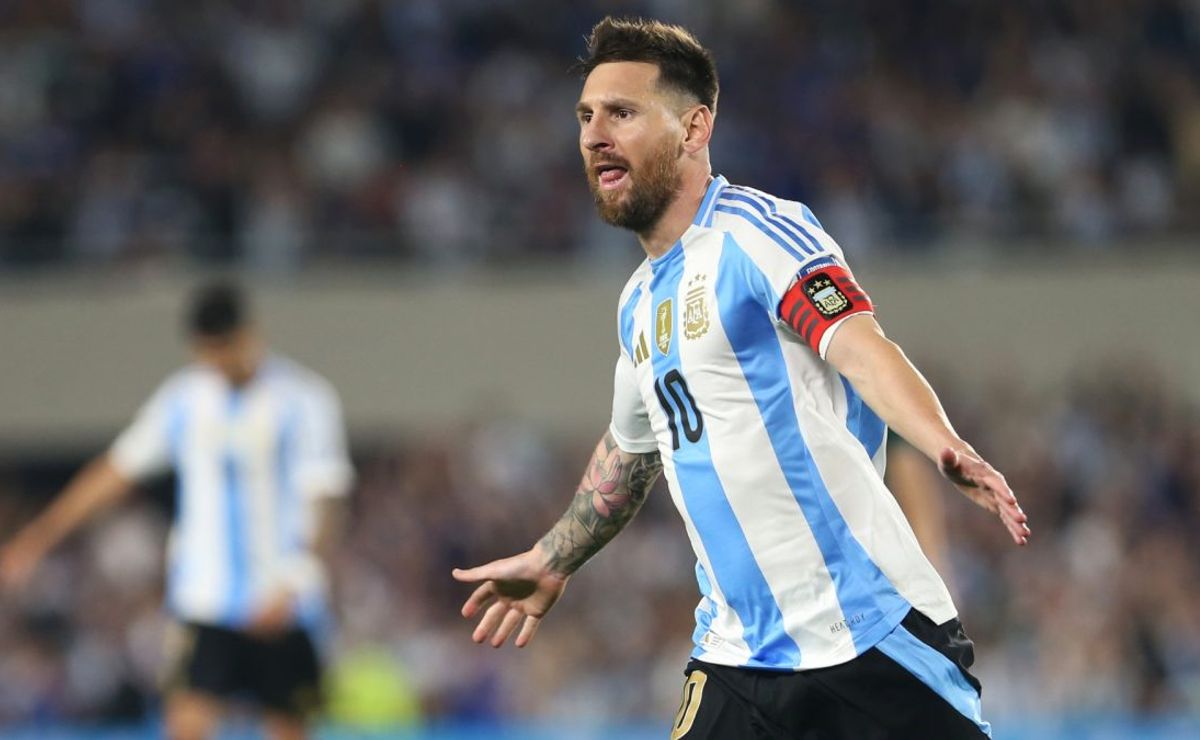 Lionel Messi still the key: Argentina legend Javier Zanetti reveals ...